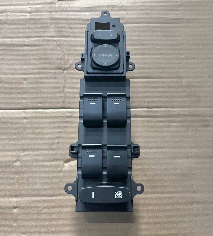 Tata Hexa Power Window Switch - Your Auto-Part-Ner